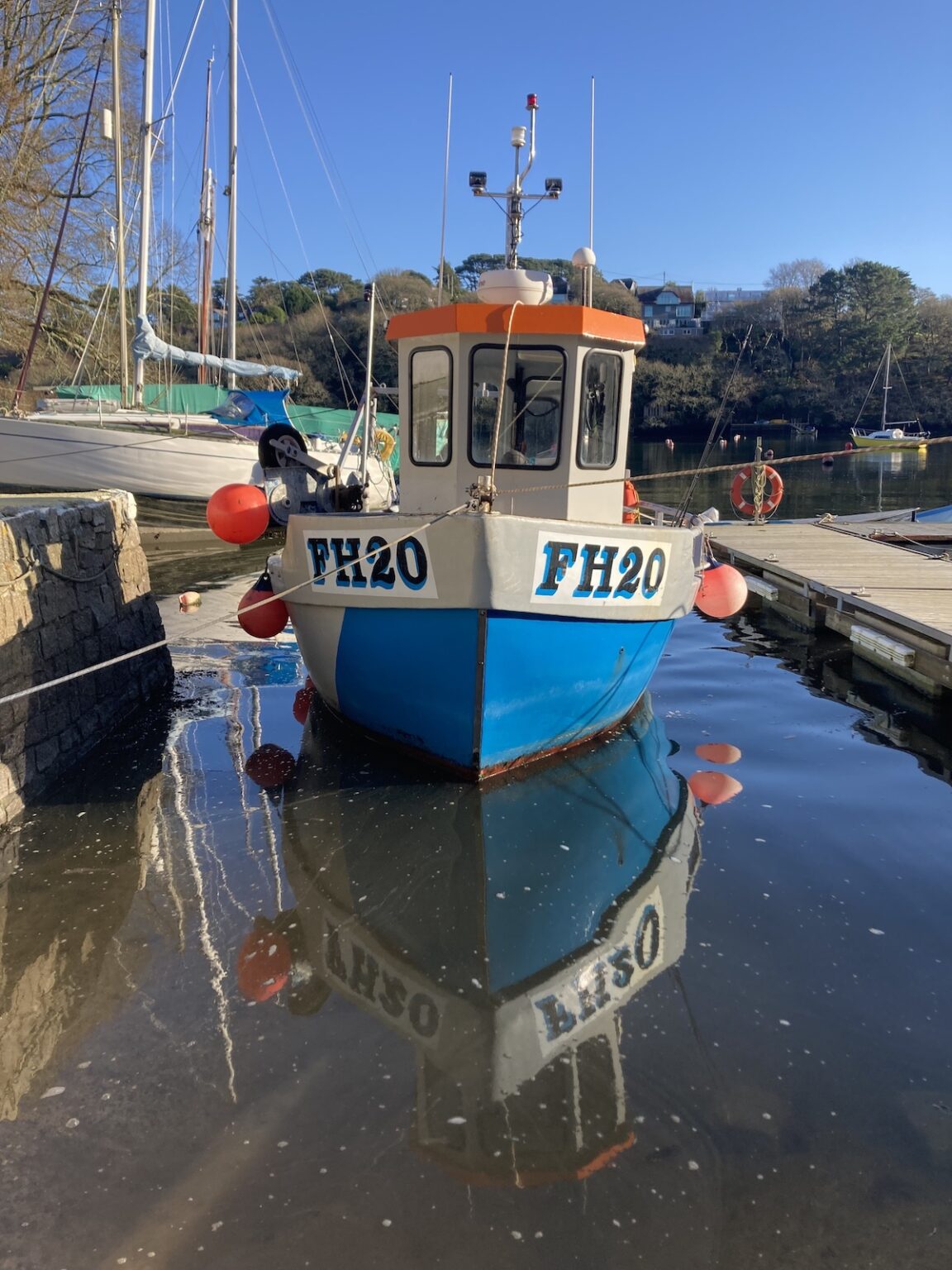 Port Navas Yacht Club